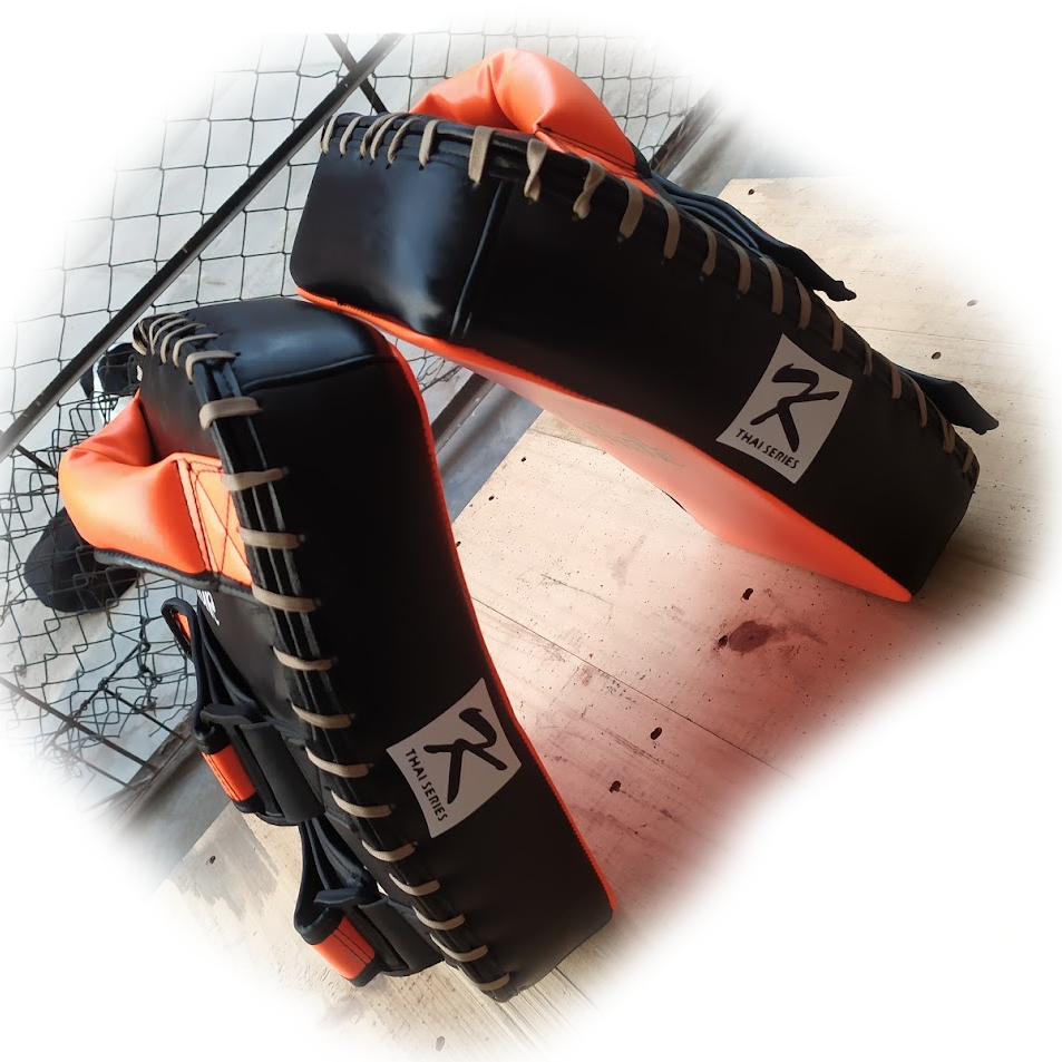 Pads para Muay Thai de alta calidad- K17 Boxeo - Lima - Perú